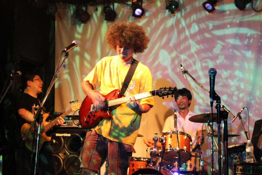 11/9/13 KORAKORA@PLUG | 写真共有サービス 30days Album